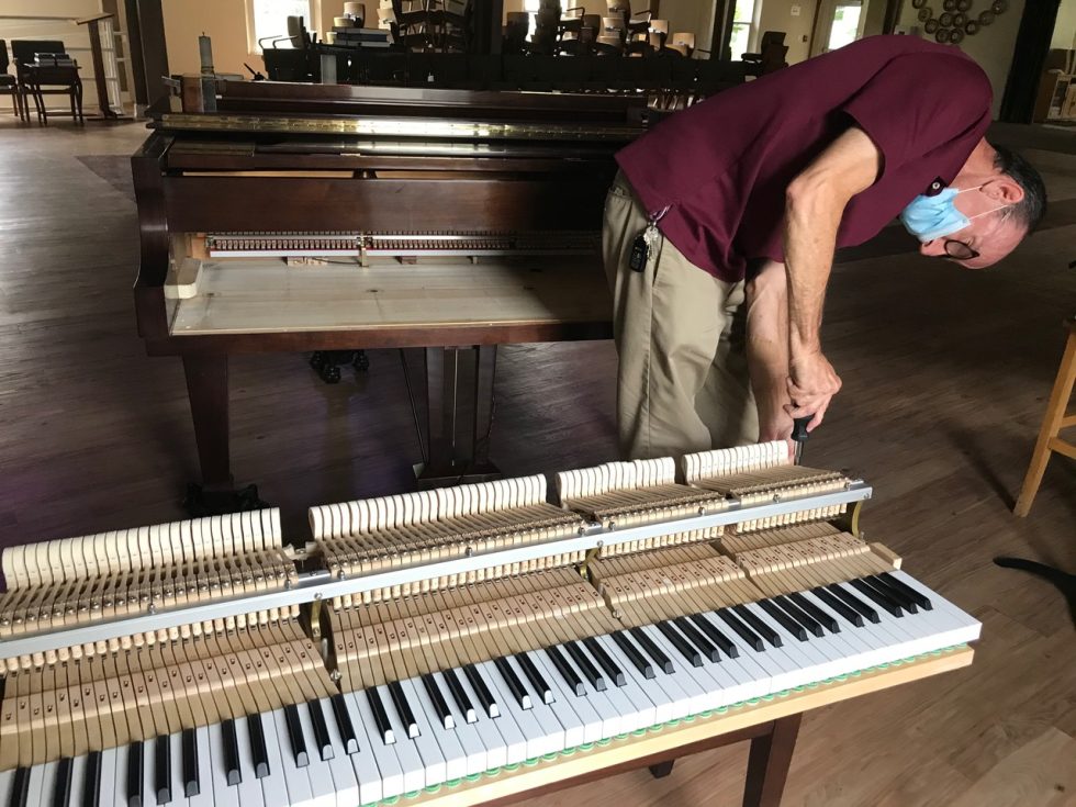 Piano tuning - David Welton